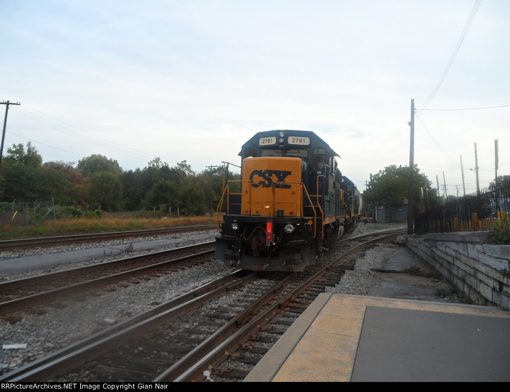 CSX 2781 On the Rear